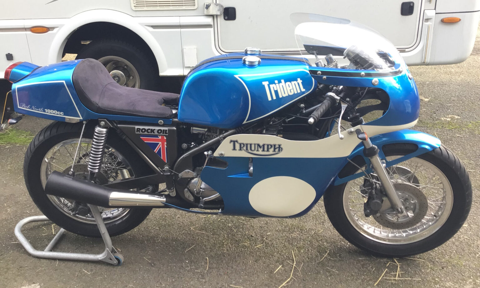 North Trident 1000cc - Rob North Triples