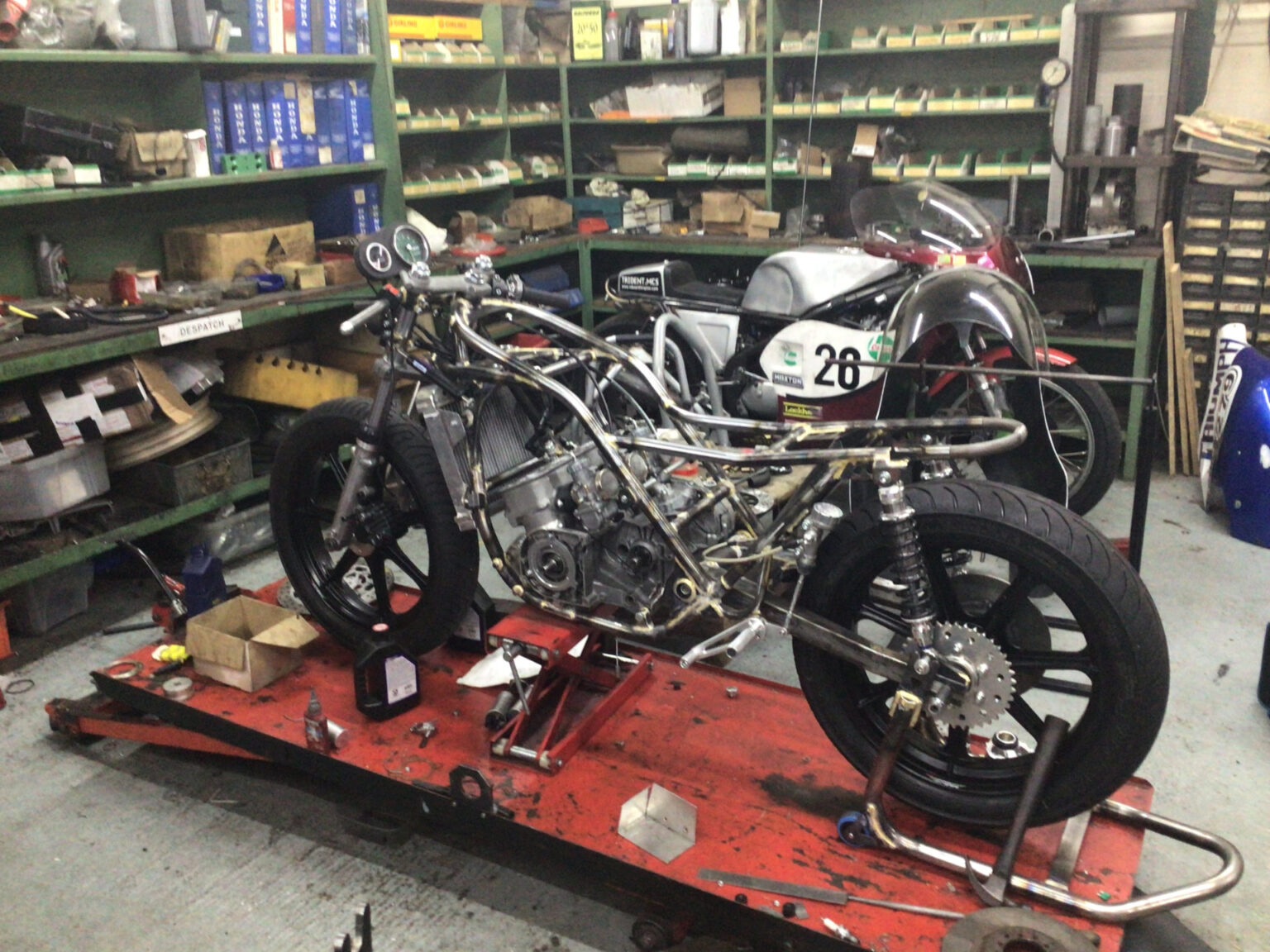 Kawasaki H1R 500 & H1RW 500 - Rob North Triples