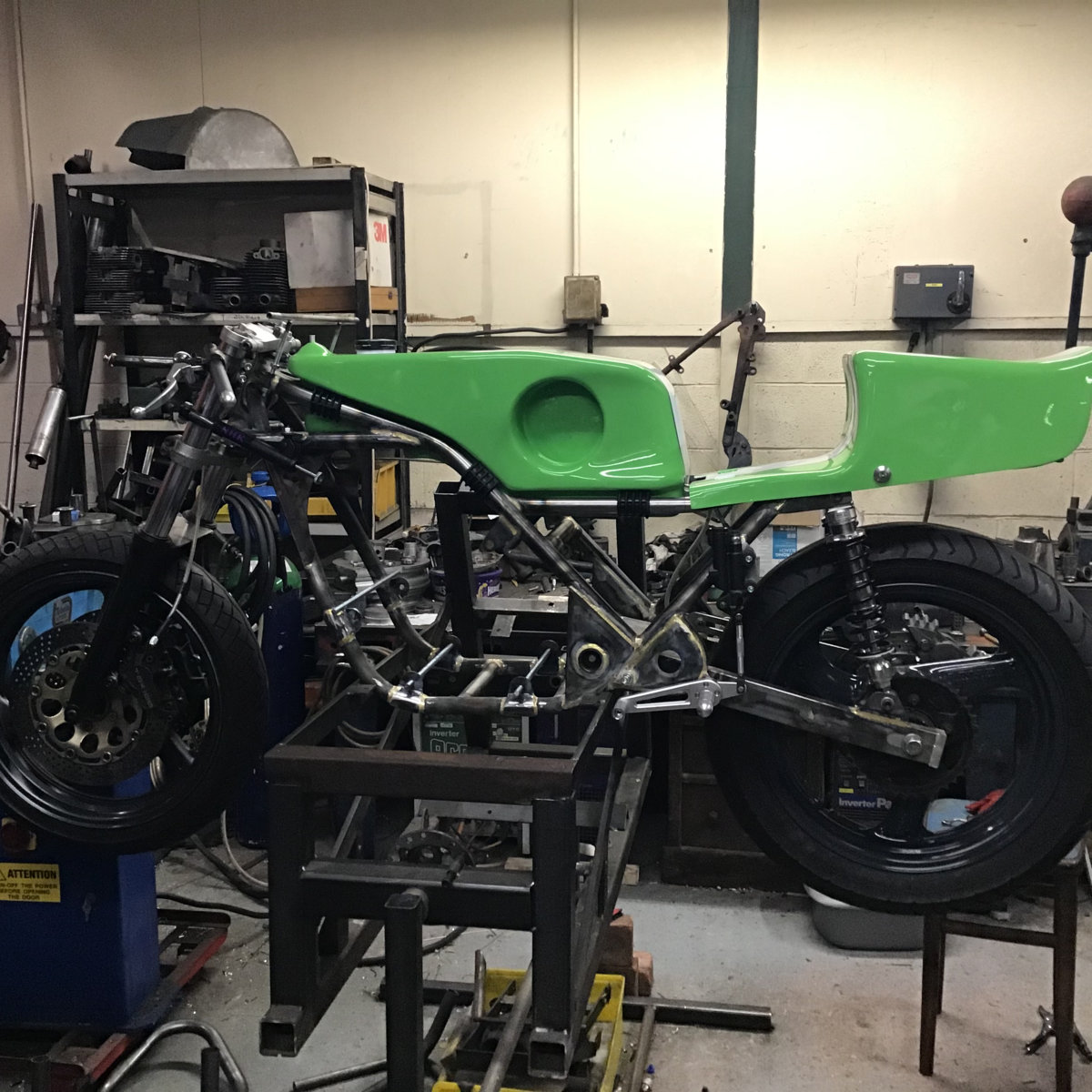 Kawasaki H1R 500 & H1RW 500 - Rob North Triples
