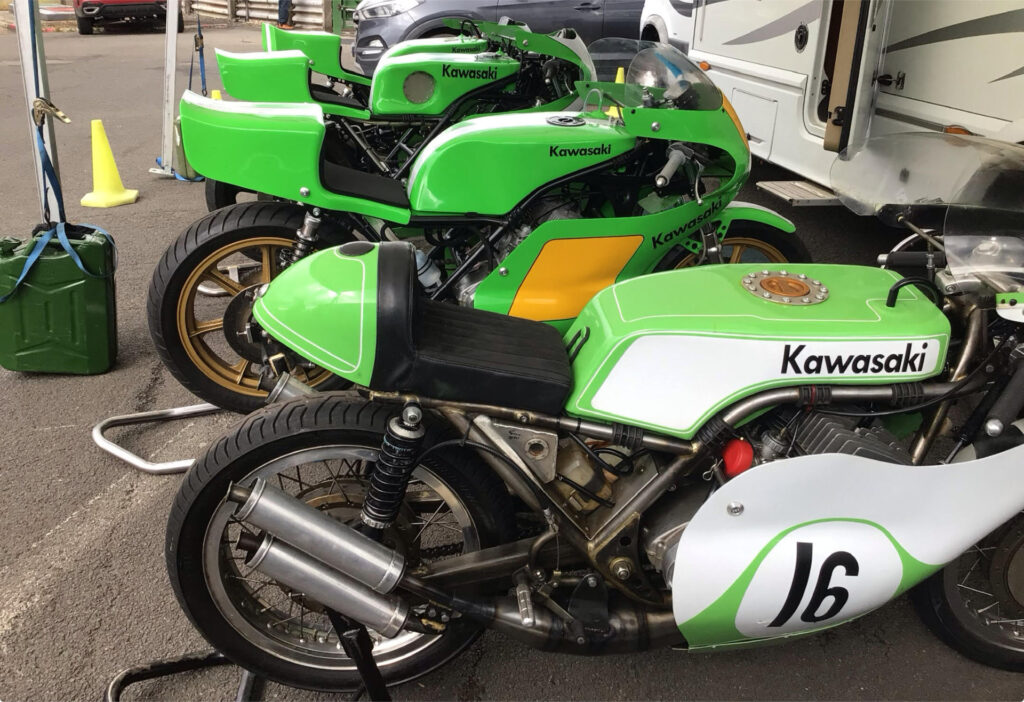 Kawasaki H1R 500 & H1RW 500 - Rob North Triples